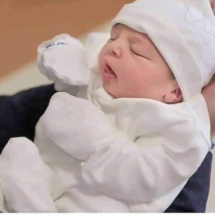 The Birth of a Newborn Baby in Pakistan: Cultural Significance, Customs ...