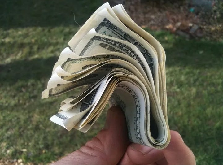 I Found $1000 and Did the Right Thing | by Soban Imran | Medium