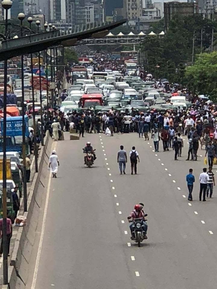 How to keep yourself safe when you get stuck in mid of a violent ...