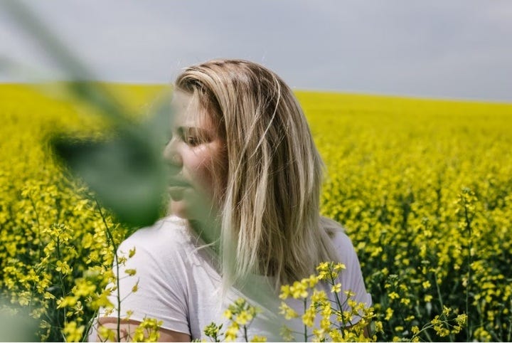 Monday blues alluding in two’s - Debra Reay - Medium