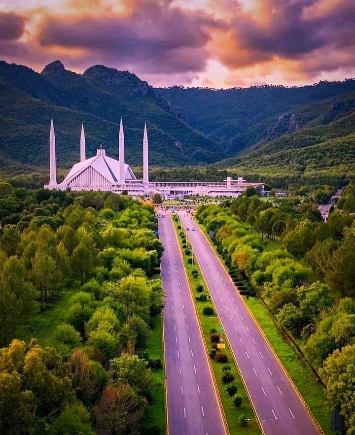 TOURISM IN PAKISTAN. Pakistan is a beautiful country visits… | by M.Anas Shafi | Medium
