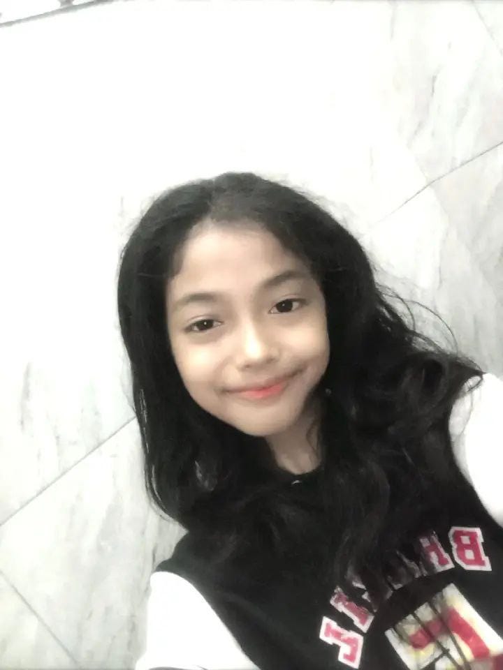 Si kacamata MOT kesakitan - no bokep - Medium