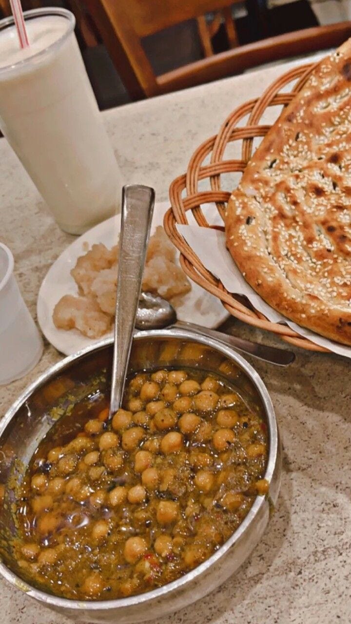 Naan Chany: A Classic Pakistani Breakfast Delight | by Insha Khalid ...