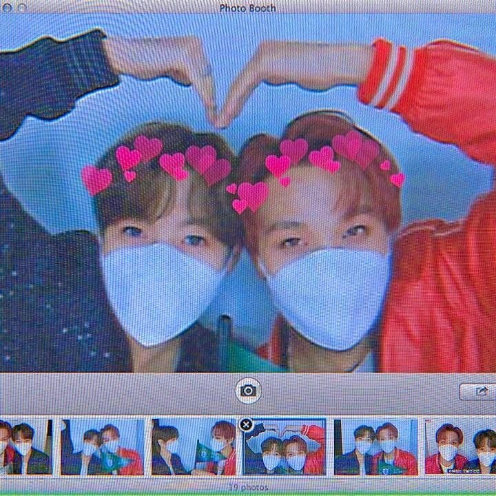 here your rasha, talking to the dearest valendra. the stars, the moon ...