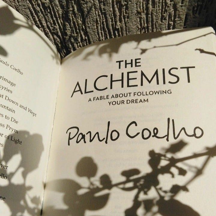 Review Buku The Alchemist karya Paulo Coelho | by fadelmramadhan | Medium