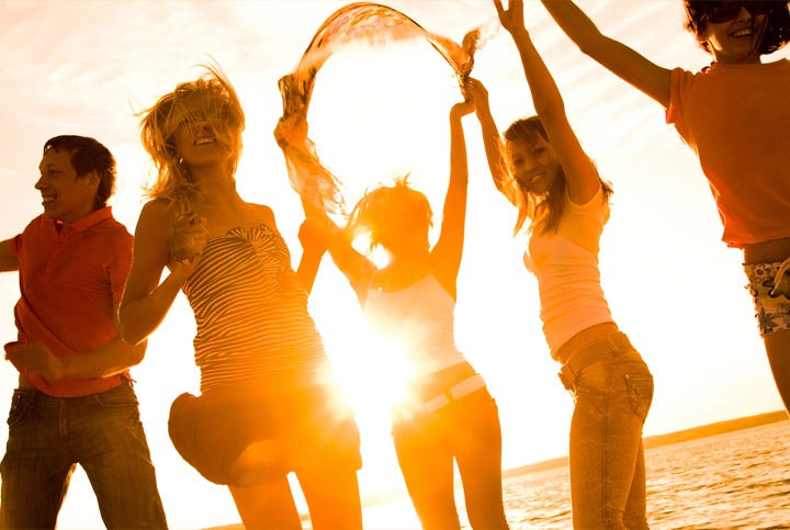 How to Plan the Perfect Beach Party? | by Paradise Isle Beach | Medium