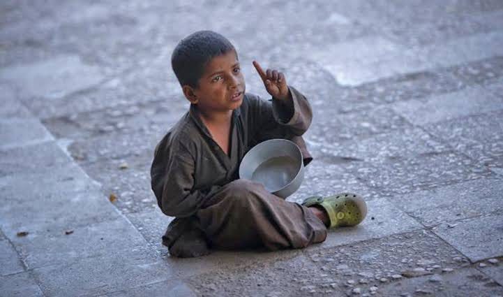 Begging is one of the most important social issues in Pakistan. | by ...