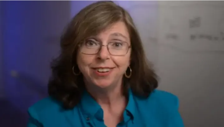 3 Signs of a Highly Intelligent Person — from the Smartest Woman in ...