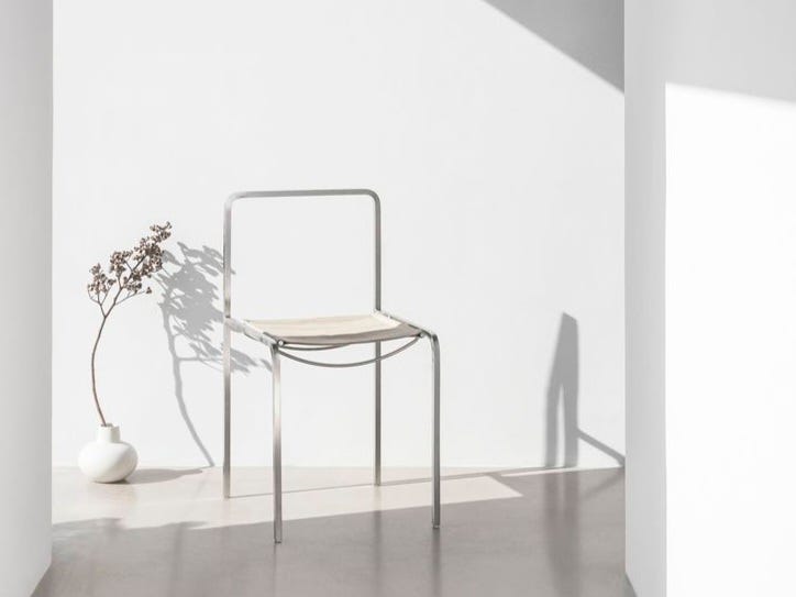 # Ruang Putih - ciraa - Medium