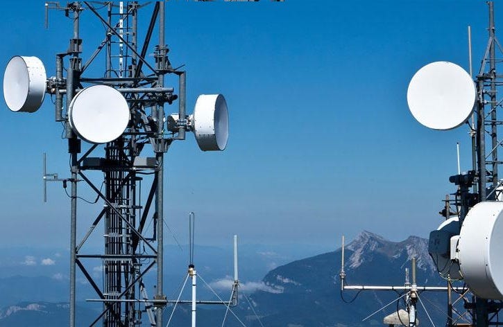 The Benefits of Wireless over Fiber | by Gilbert A. Darrell | Medium