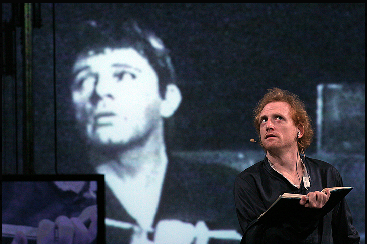 REVIEW: The Wooster Group’s Hamlet (2007) — A Multimedia Dissection of ...