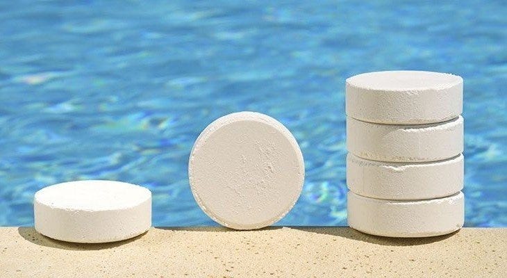 Pourquoi vous devriez utiliser des tablettes de chlore dans votre ...