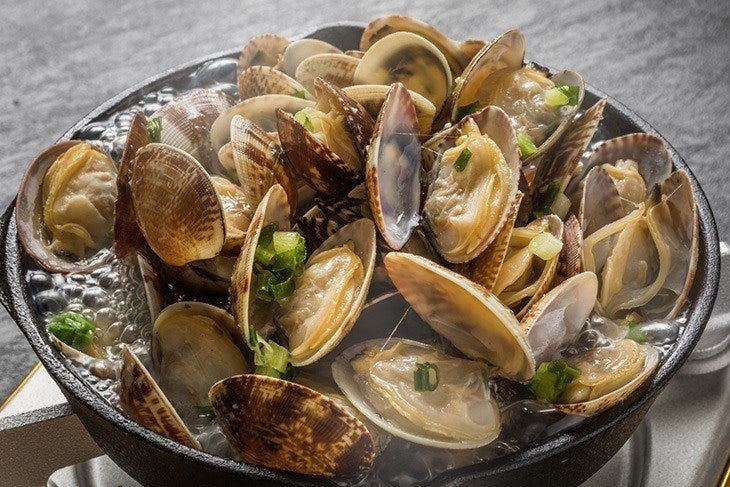CAN PREGNANT WOMEN EAT CLAMS?. Clams are a type of seafood that… | by ...