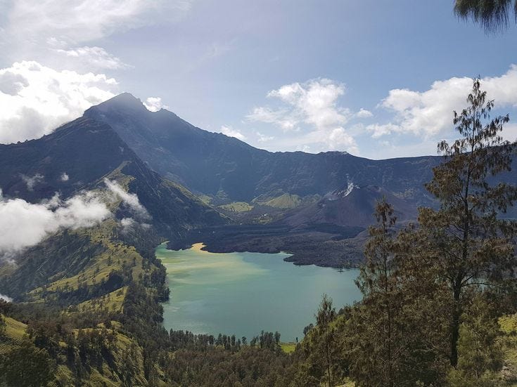 Explore the Beauty of Rinjani Mount, Lombok, Indonesia | by Risty Andini | Medium