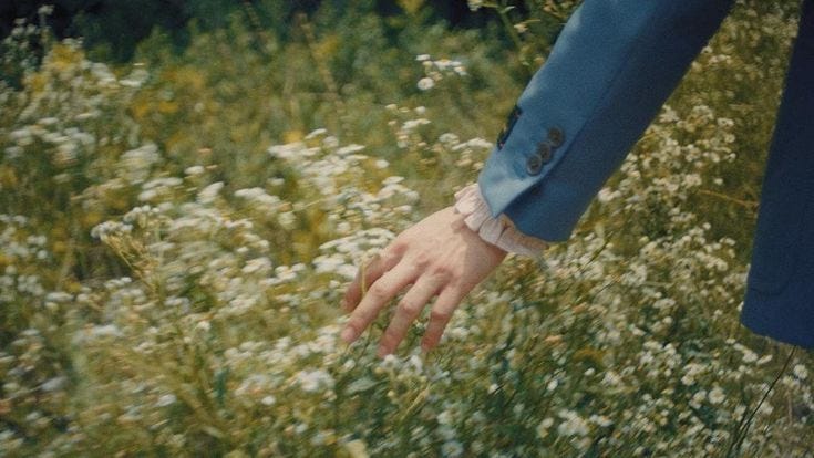 Bentala dan setengah jiwanya yang hilang | by Anggita phoza | Medium