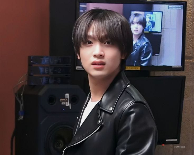 Those eyes; Jevi Pov. Sore itu sebenarnya ia tak ingin… | by ...