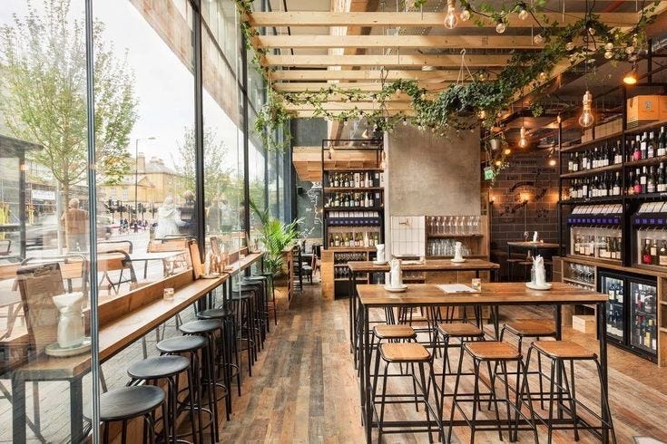 D’Bolla Café - Yan. - Medium