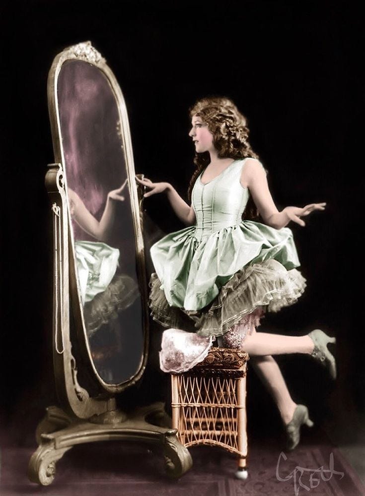 Hollywood Poor things and the ingenue essence | Medium