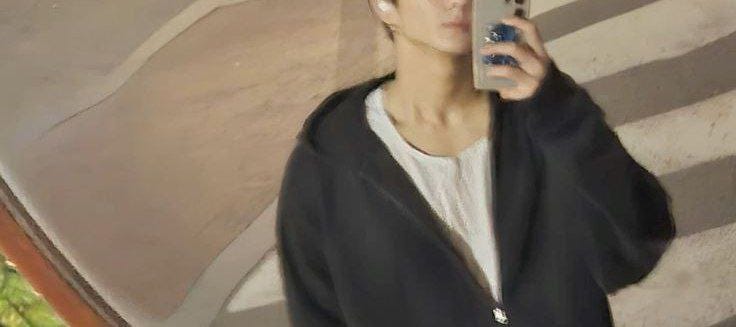 saimone izak, the spectator.. “The purpose of a story is to be an axe ...