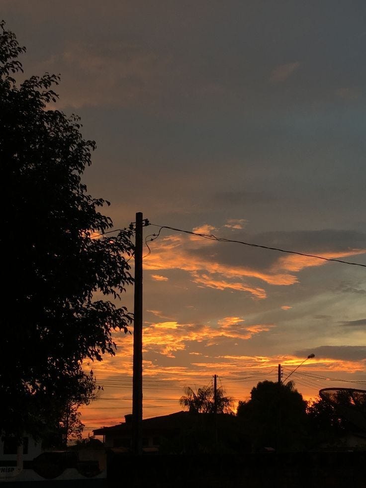 Apakah Kau Melihat Matahari Senja? | by chibeyya! 🧸 | Medium