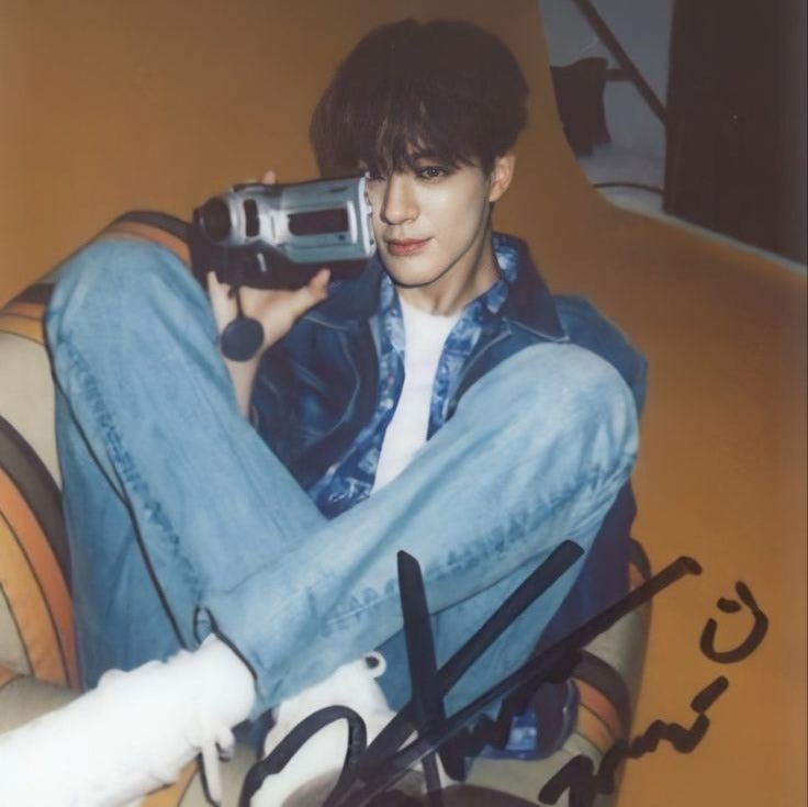 Gamaniel jiovano, laki laki berusia muda yang lahir pada tanggal 23 ...