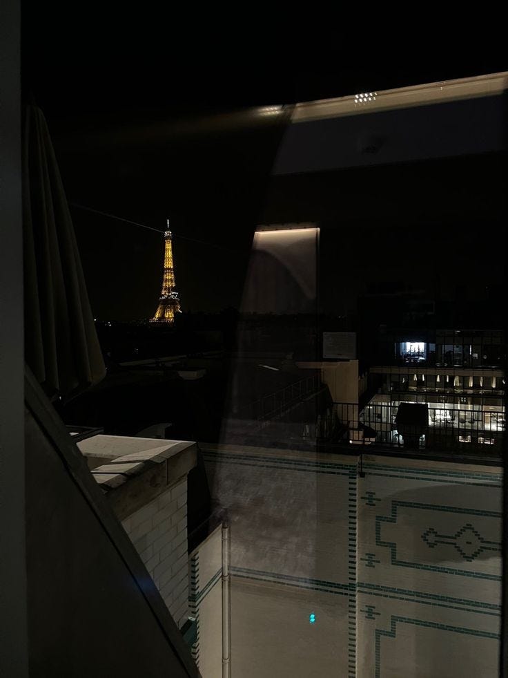 Hari ini tepat setelah pernikahan mereka yang ke 3 bulan, akhirnya ...