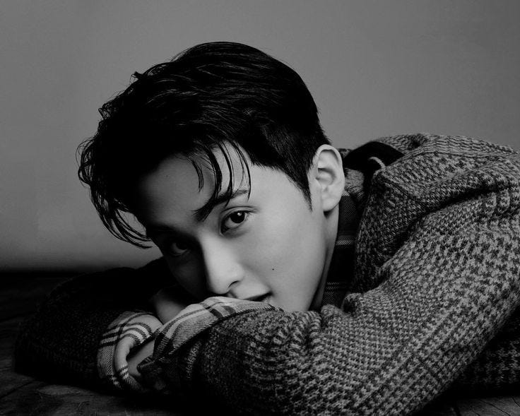 ⠀Mark Lee, who was born in the ethereal year of 1999, stands as a ...