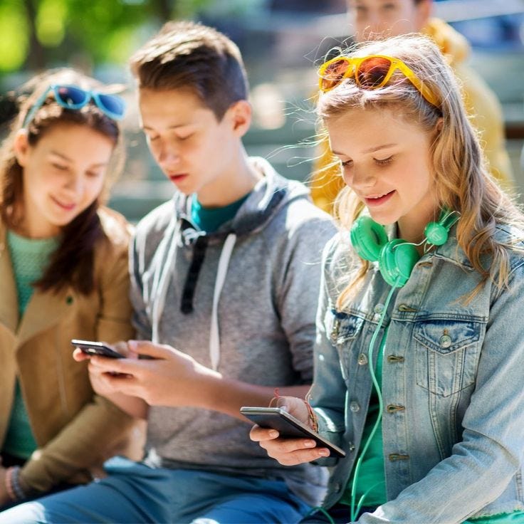 How Text Messaging Is Affecting Teen Literacy | by Ana Vespera | Medium