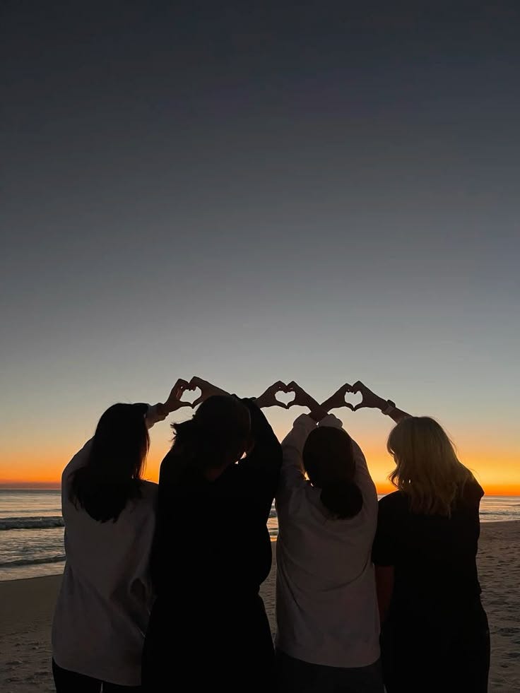 The Art of Being an Introvert to the World and an Extrovert to My ...