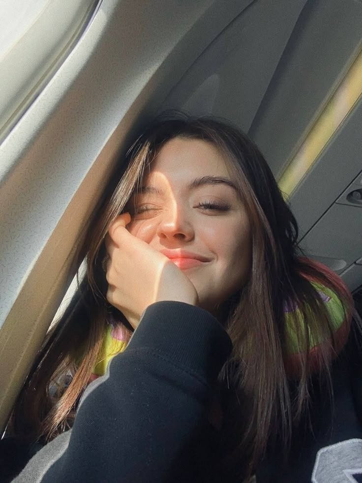 🌸 Grateful for My First 100 Followers in Just 18 Days.. ️🤞🧿 | by Shivani | Introvert Diary | Sep ...