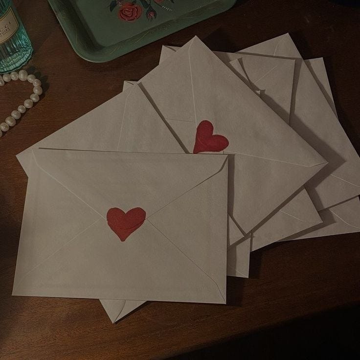 Surat Cinta. Hari Valentine bertanggal pada 14… | by Liyliy | Medium