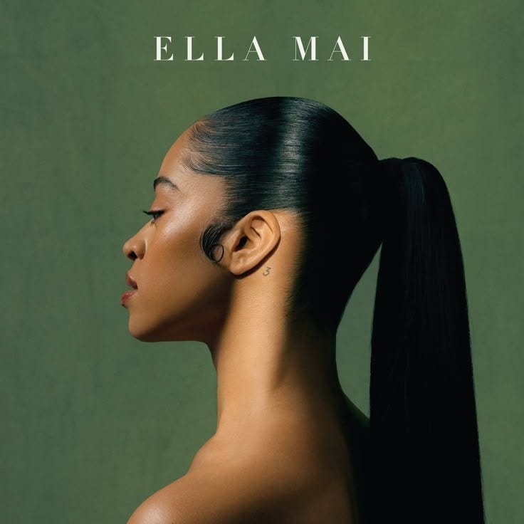 Ella em 24'. um artista em ascensão, sua carreira e… | by Naomi Mateus ...