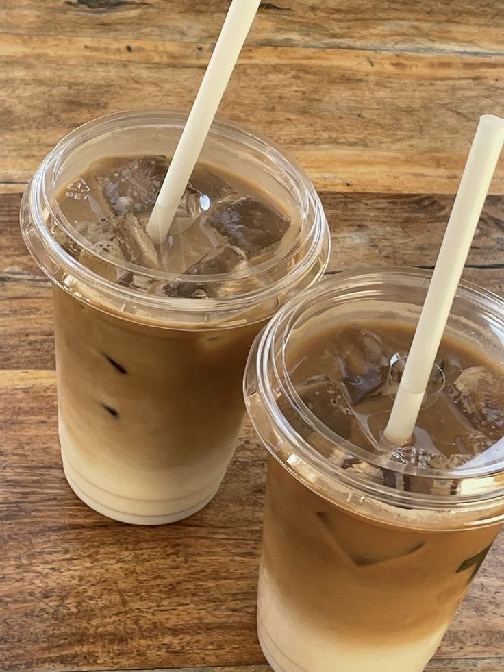 Rokok Kretek 658. Letakkan satu cup kopi di depan Agaam… | by ...