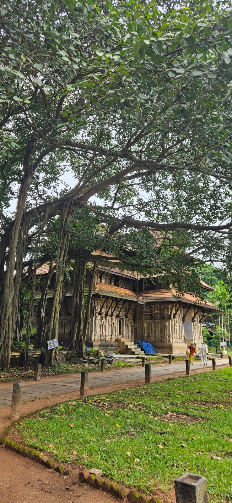 Return Tickets - Chuttal — Travelogues - Medium