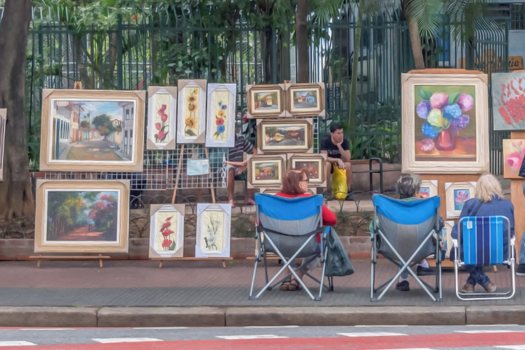 Maximizing Your Booth Space: Staging Fine and Functional Art | by ...