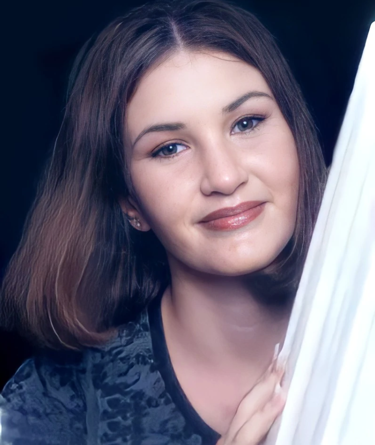 A 14-Year-Old Girl Snuck Out to Go to a Party With an Older Man and Never Came Back | by Mia ...