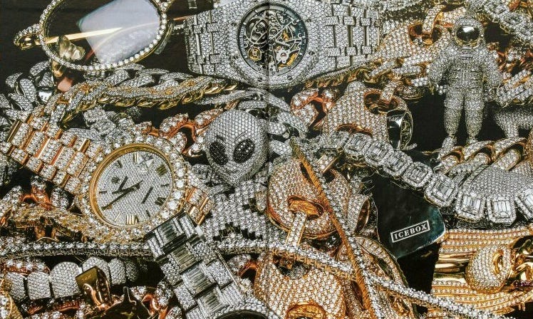 Museum Features Legendary Hip Hop Jewelry | by Top Boss | Medium