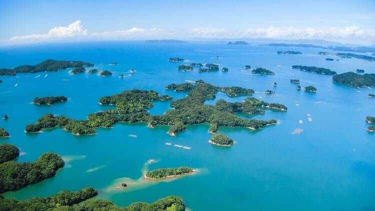 Rising from the Depths: The Birth of a New Island in Japan | by Kumdi ...