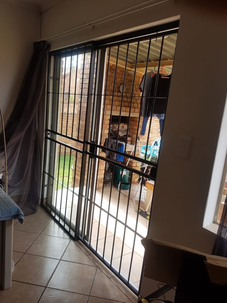 Sliding Door Burglar Gate Welders 0825064115 We offer many different ...