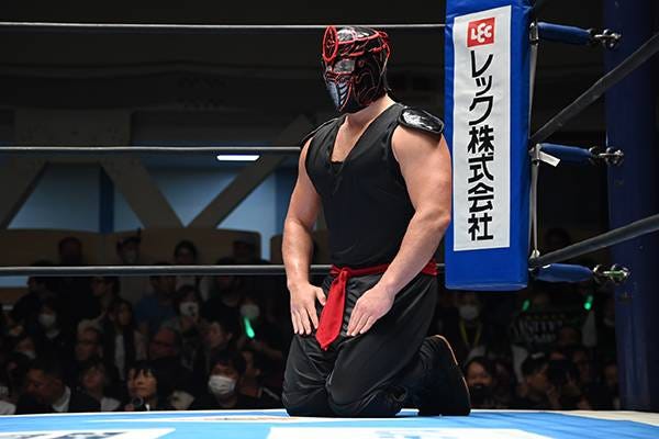 NEW JAPAN PRO-WRESTLING