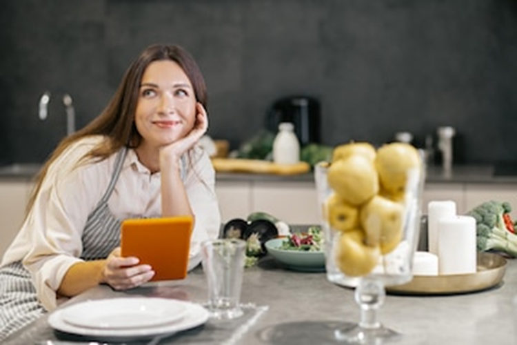 How To Eat Vegetarian Without Getting Bored: The Best Tips To Get You Started | by AKSHAT BOTHRA ...