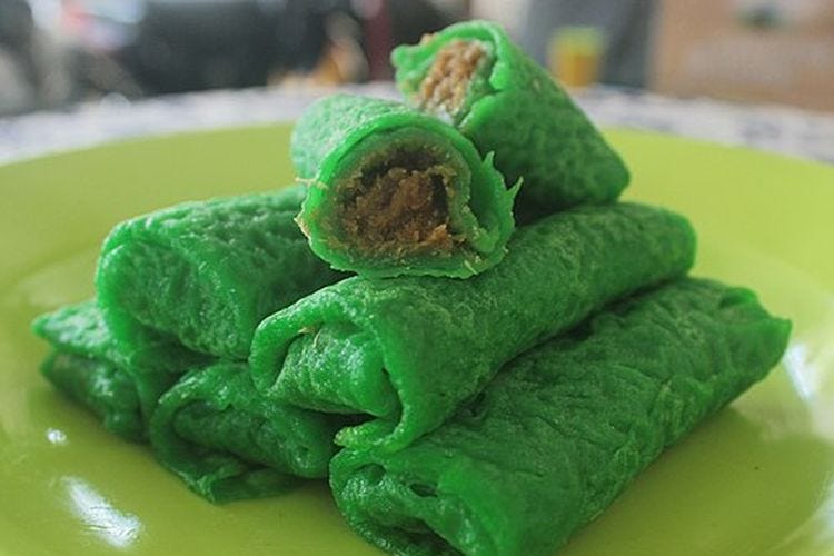 Membuat Kelezatan Tradisional, Cara Membuat Dadar Gulung yang Lezat ...