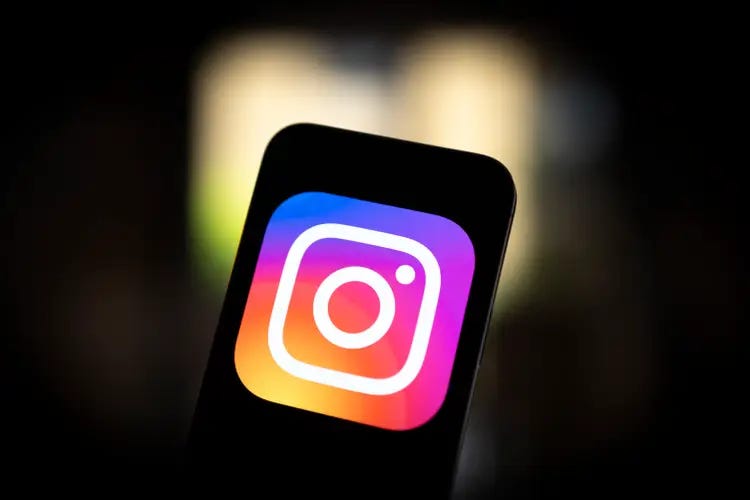 I’m Considering Quitting Instagram. Here’s Why. | by Jenna Bleakley | Medium