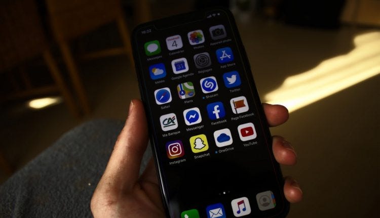 MOBILE APPLICATION DEVELOPMENT — AN OVERVIEW | by Sphinx Solutions | Medium
