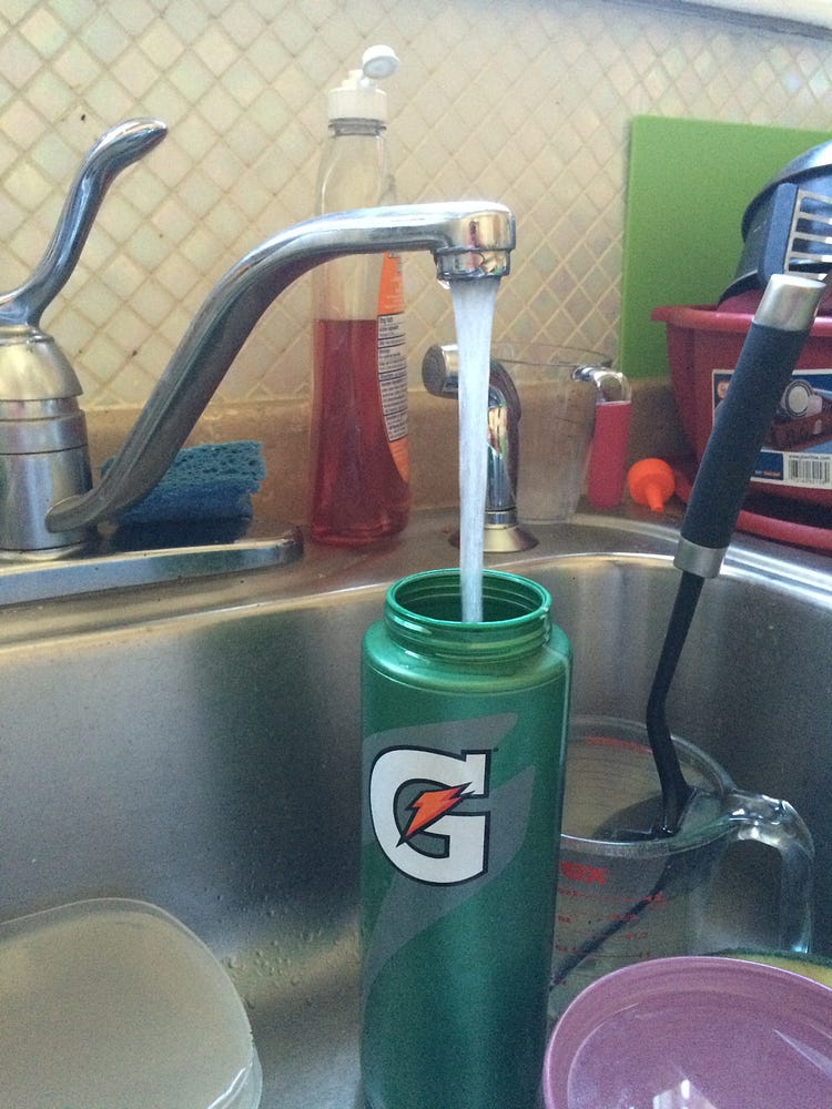 A Day in the Life of a Student Living Off-Campus | by Bobby Looney | Medium