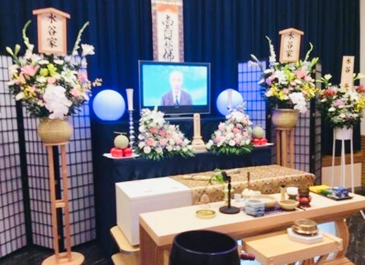 A Japanese Funeral Service. The most disconcerting thing about a… | by ...