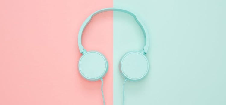 Sparkify Customer Churn Prediction using Pyspark | by Kaiqi Bian | Medium