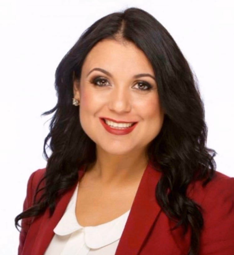 Latina’s Breakout Entrepreneur Erika Del Toro | by Jason talfere | Medium