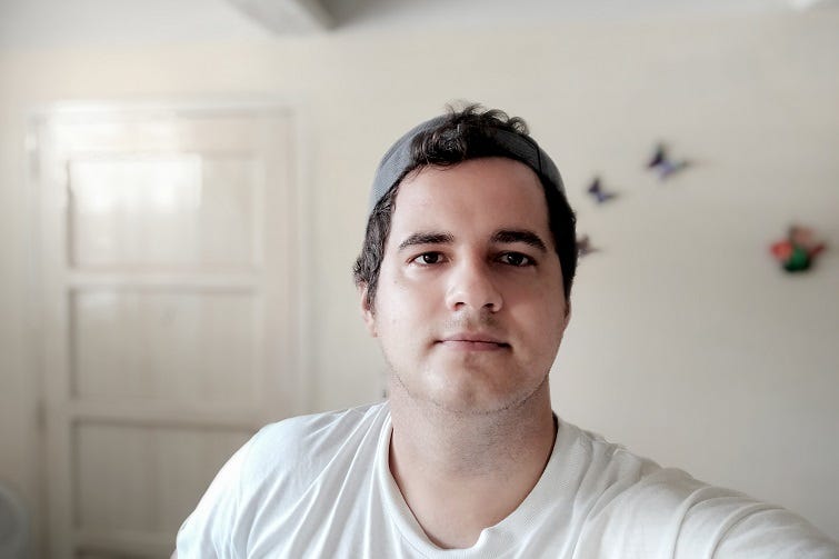 Roberto G. Pantoja, el Gran Maestro contra la burocracia cubana | by El ...