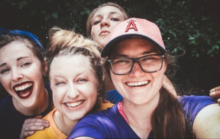 3 Cara Menemukan Kebahagiaan Sejati Menurut Filsuf Stoa | by Izahra Tan ...